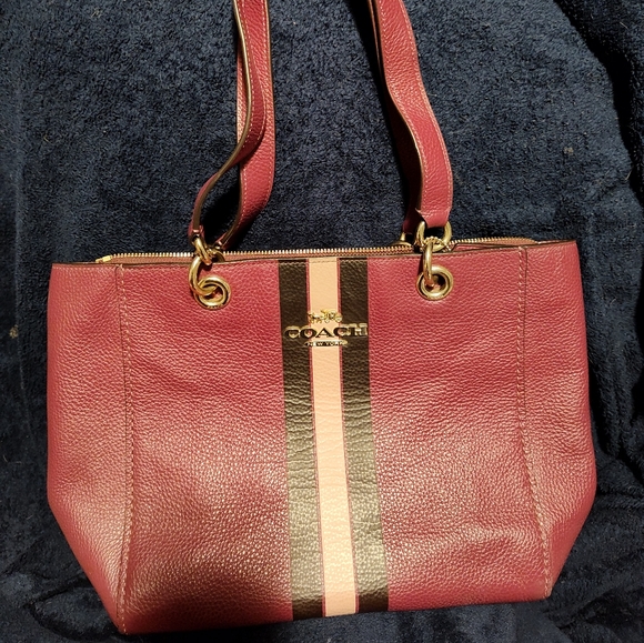 Coach | Bags | Authentic Coach Maroon Jes Tote | Poshmark